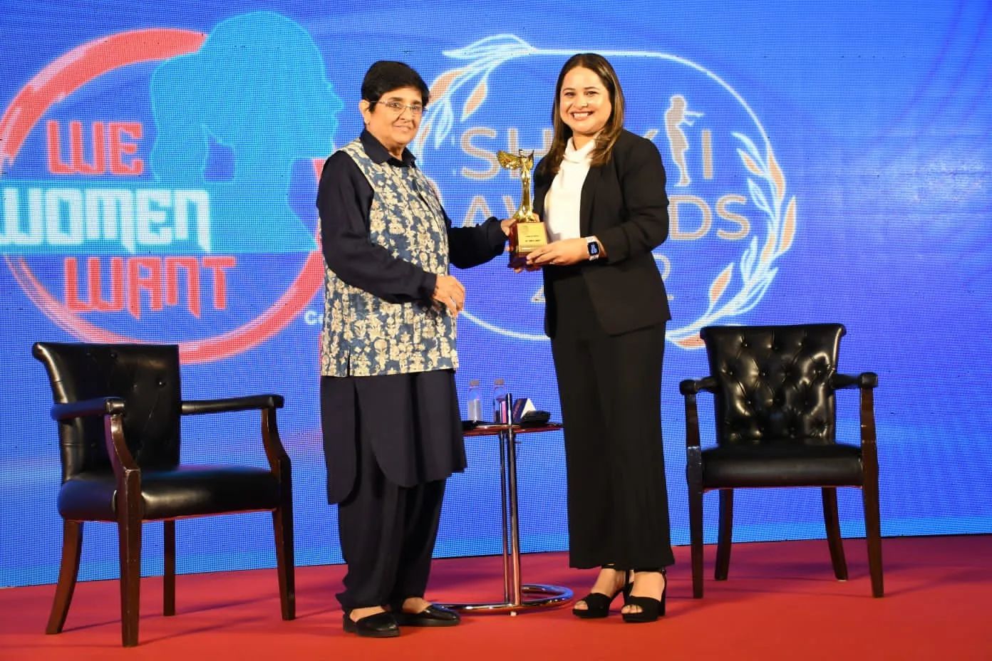 Awards - ISABELLE ROCHE